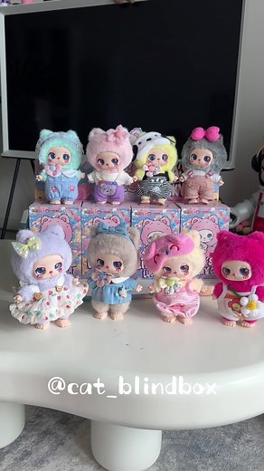 Liila's Lucky Cat Blind Box Collection