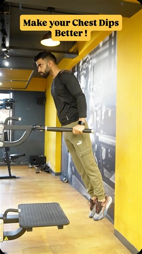 Save/Share if you find this useful 🚀 , Most people mess up chest dips without even realizing it. When you stay almost straight upright, the movement turns into a triceps exercise~not a chest one. But the moment you lean your torso forward (around 30°) and tuck your knees in, your chest takes over. The stretch, the squeeze, the burn~everything hits exactly where it should. And when it comes to pre-workout, most people grab those high-stimulant bombs that spike heart rate, shoot up blood pressure