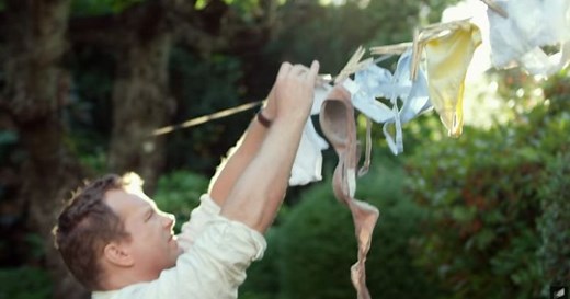 Wage gap continues to separate men from women