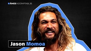 Un homme mystérieux a voulu ruiner Jason Momoa en publiant une vidéo compromettante de l'acteur avec sa petite fille. Le scandale était énorme et Momoa a rapidement vu comment son image publique se détruisait sans qu'il ne puisse rien faire pour l'empêcher. Juste au moment où il semblait que l'acteur n'avait pas d'échappatoire, quelqu'un a remarqué le piège sinistre que le calomniateur avait soigneusement caché dans les images. À ce moment-là, Momoa a tout simplement explosé ... Abonnez-vous à n