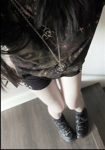 Exploring Alt Girl Canon Events and Fashion Trends