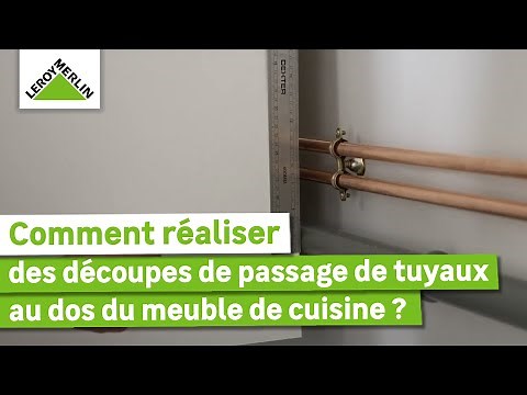Comment cacher les tuyaux de canalisation dans la cuisine ? Tuto débutant | Leroy Merlin