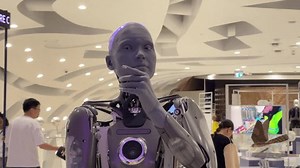 Female Social Humanoid Full-size Robot Talking Stock Footage Video (100% Royalty-free) 3608464349 | Shutterstock