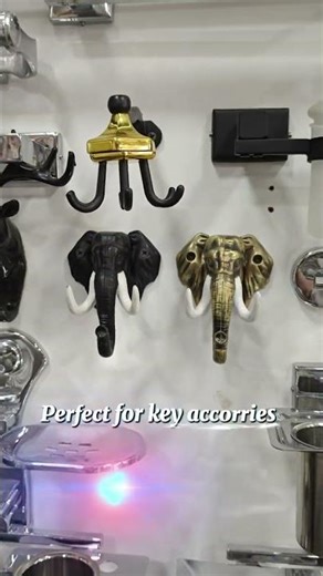 MODERN STYLISH KEY STAND ROTATING IN WALL .RG AND GOLD #keystand #shorts #youtubeshorts#trending#diy