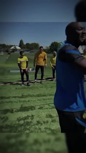 Boxing Fun: Conte vs Lautaro Martinez Showdown