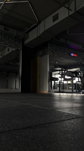 Trying to hit the goal (spagat) #sport #gym #fitness #motivation #challenge