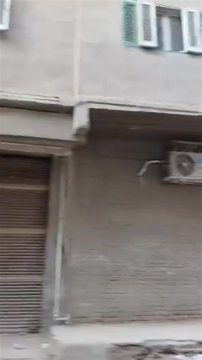 منزل للبيع جانبي شارع الاتوبيس الجديد مساحة الارض من تحت 85 متر من فوق 105 لانه ناصيه على شارع 8 وشارع 10 مباني الفينات عمدان الارضي محلات ودورين متشطبين ولسه دورين في الرخصه وروف مطلوب ٦ مليون جنيه ممكن تفاوض بسيط ٠١٠٠٣٠٣٩١١٣ | بورصة المنصورة للعقارات