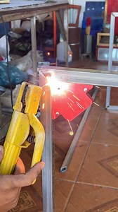 90K views · 708 reactions | Welding tricks,Great creativity and smart work ​#Amazing #constructioncity #concrete #brickwall #constructionlife #construction #welding #technology #Innovative #Trick #steel #blacksmith #shorts #reels #workout​ #plastering #Diy #howtogrout #constructionwork #crafts #HomeBuilder #tips #art #carpenter #design #diycrafts #diyprojects #How #diy #reelsvideo | Creative Handmades Ideas Diy | Facebook