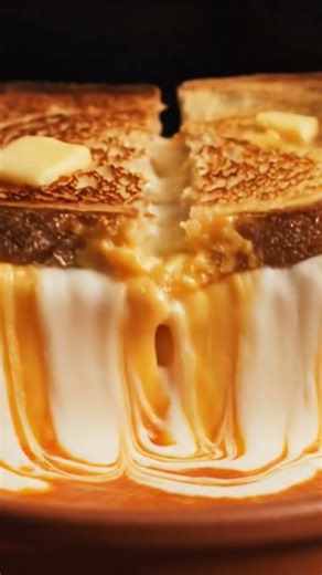 The "Ultimate Comfort" Creamy Tomato Soup 🍅🍲&🥪 Grilled Cheese #Mifoodpresent