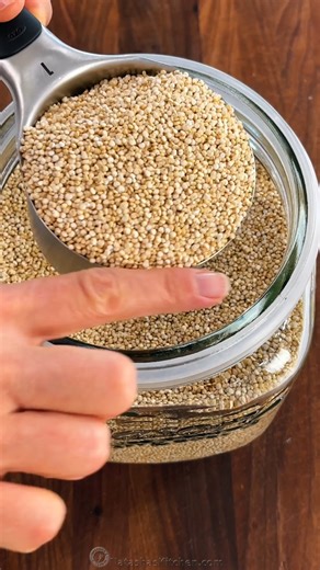 How to make the PERFECT Quinoa! Recipe: https://natashaskitchen.com/how-to-cook-quinoa/ | NatashasKitchen.com