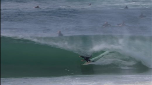 For most competitive surfers their bread and butter is the high performance shortboard and they don’t often tend to stray from this. But for @sheldonsimkus when the opportunity came up to ride an old Greg Webber shape previously owned by Kelly Slater, he couldn’t turn it down. His new edit features footage of him putting the board through its paces, as well as some waves on his trusty DHD for comparison. Link in bio to watch the full video. #tracks #tracksmagazine #surftravel #surf #surfing #sur