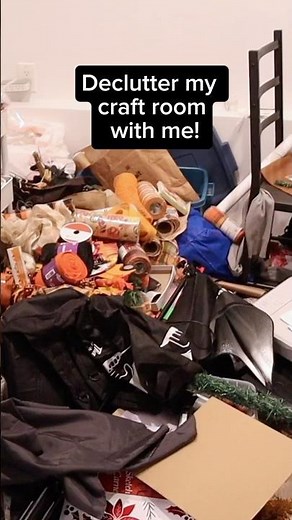 Major craft room declutter! #organization #organizinghacks #craftroomorganization