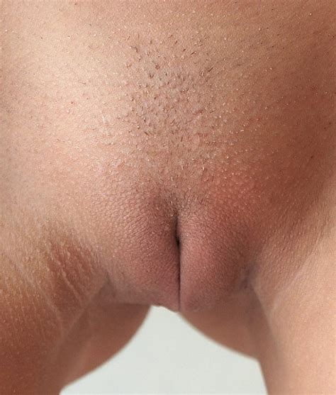 Qqz11 A Pussy Closeup Frontal Pin 64948873