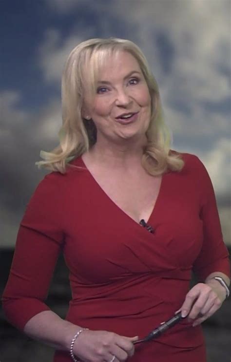 Carol Kirkwood Tv Presenters Kirklands Old Women Low Cut Carole