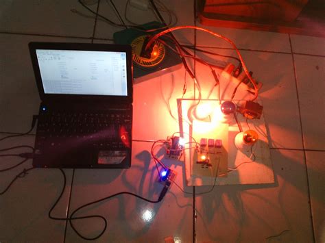 it learning sistem kendali lampu relay dari laptop berbasis cv avr
