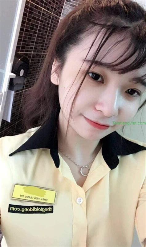 Ảnh sex chụp lén em Tiên tgdd lộ ảnh nóng khoe hàng khủng vú to