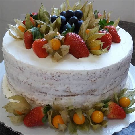 Bolos em Itapoã Vila Velha bolo nakedcake doces bolovilavelha