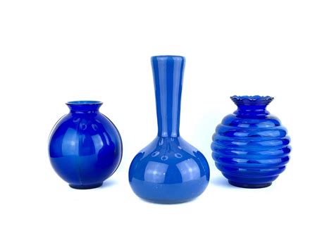 Vintage Handblown Blue Cased Glass Vase7 Retro Blue Art Etsy