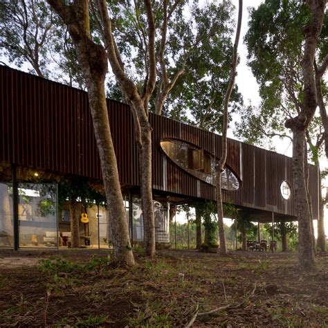 K59 Ateliers Tile Roof House Takes Cues From Traditional Vietnamese Homes