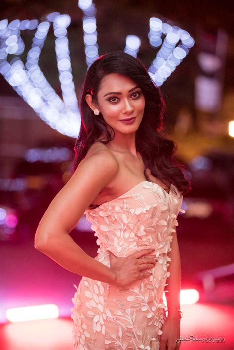 List Top Most Beautiful And Hottest Sri Lankan Actresses And Models N4m Page 4