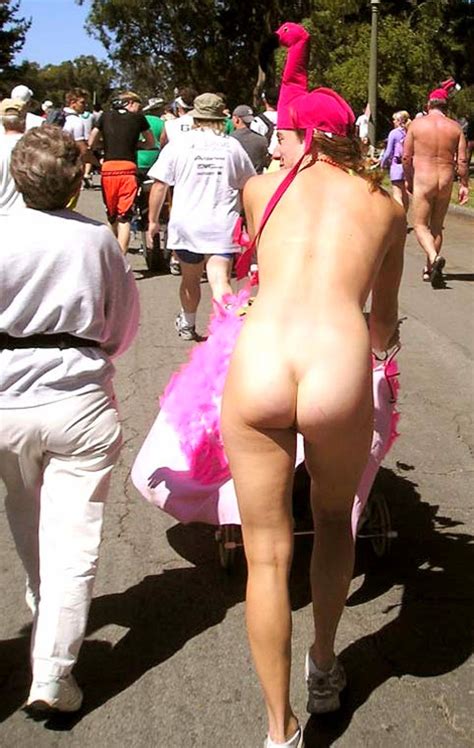 PUBLIC NUDITY PROJECT Bay To Breakers 2004