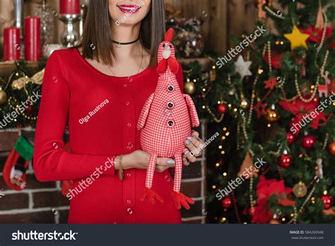 Women Holding Cocks Girls Telegraph