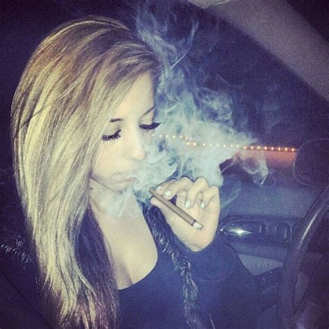 Sexy Blunt Smoker Weed And Chicks Pinterest Nice Home And Bud