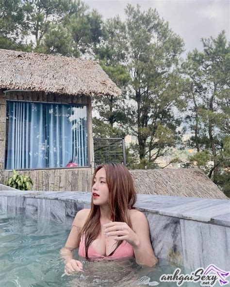 Ảnh Diễn Viên Gãy Tv Trần Thị Nhung Mặc Bikini Sexy Mới Nhất Final Blade