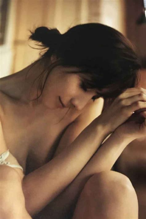 田中みな実の乳輪見え手ブラ未公開ヌードがエロ過ぎる画像乳首ギリギリ披露していた 芸能ニュースどん