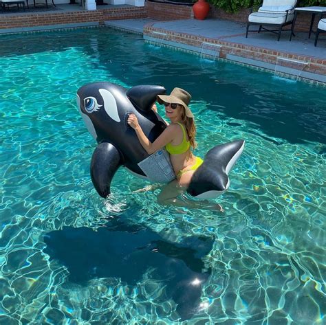 Maria Menounos Shows Off Her Sexy Body In Bikini 4 Photos The Fappening