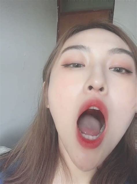 QQ2981922965 阿黑颜 啊嘿颜 アヘ顔 あへがお 아헤가오 崩坏脸 高潮脸 ahegao 翻白眼舌头 口腔