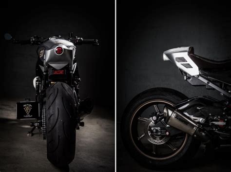 Custom Vtr Customs Brings Rad Naked S R Called As Got Naked