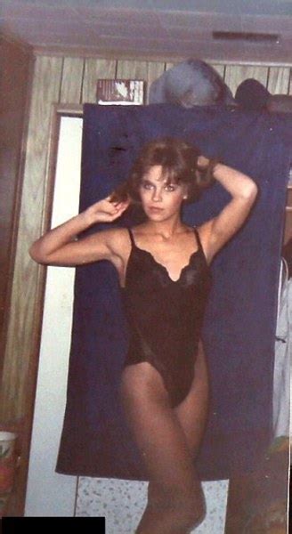 Naked Pamela Anderson In Pamela Anderson Amateur Photos