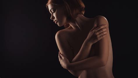 Dream Of Being Naked Meaning And Symbolism