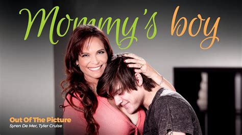 Mommy s boy 의붓아들과 섹스하는 거유 계모 syren de mer xHamster