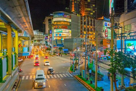 Nightlife In Sukhumvit Sukhumvit Travel Guide Go Guides