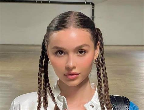 Sophie Mudd Bio Net Worth Wiki Videos Photos Age Boyfriend