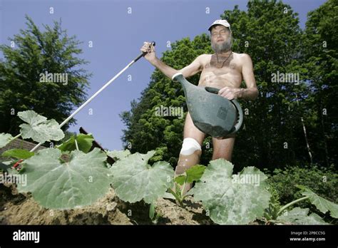 ADVANCE FOR MONDAY JULY 2 Blind Backwoods Author Of Skinny