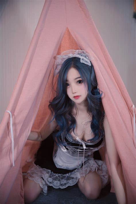 eloise软软全套图集高颜值妙曼身材清秀漂亮 锋软网