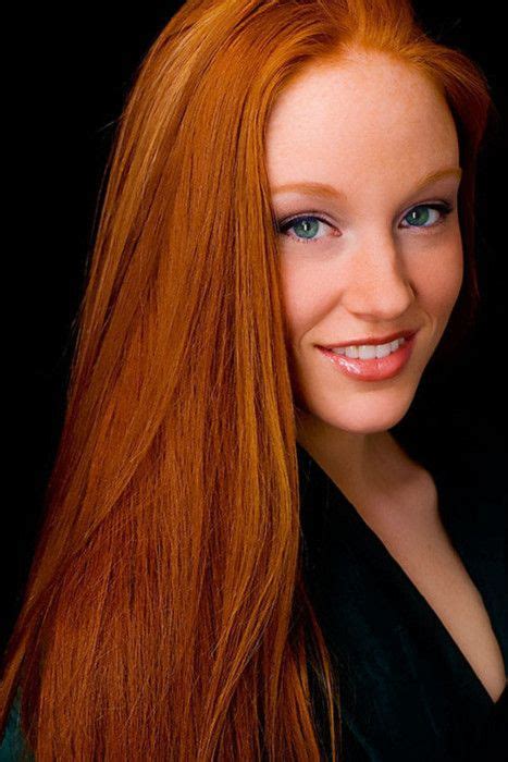 Pin By Janice Wolfe On Redheads 06 Beautiful Red Hair Red Hair Red Haired Beauty