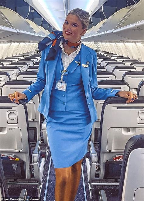 Im A Flight Attendant And Here Are My Secret Hotel Tips Including How To Charge Your Devices