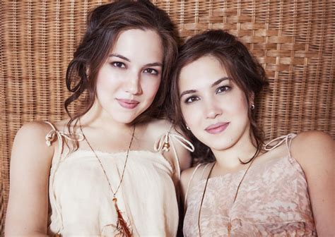 Naughton Sisters 1110 Preview Wbaa