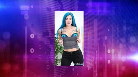Fame Alexxa Vice Net Worth And Salary Income Estimation Sep 2024 People Ai