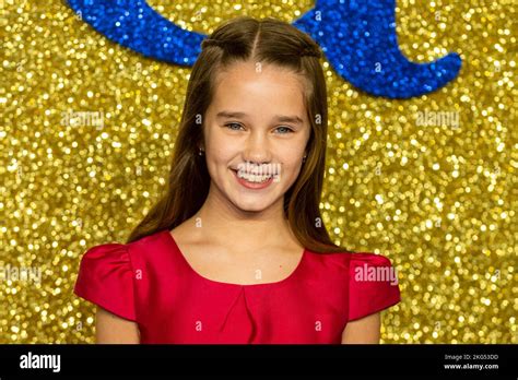 Alisha Weir Hi Res Stock Photography And Images Alamy