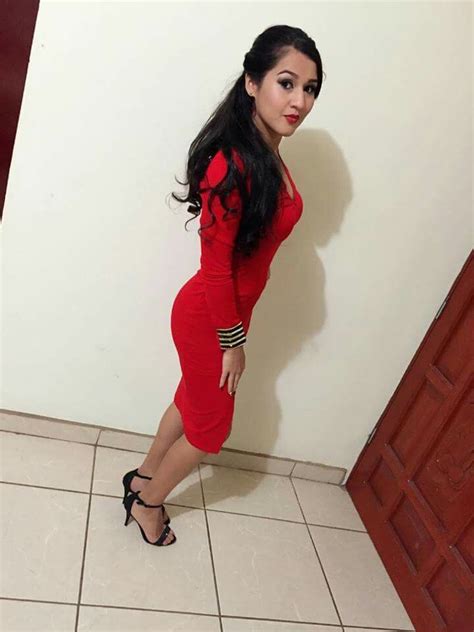 Pin Von Luis Alberto Maya Auf Me Encanta La Mujer Con Tacones