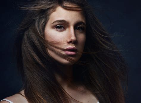 Women Zachar Rise Portrait Face Simple Background Wallpaper Resolution2048x1499 Id489757