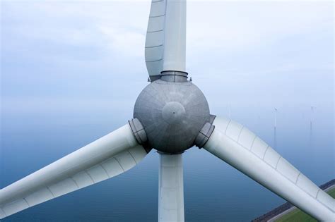 How Do Wind Turbines Work Dragonfly Energy