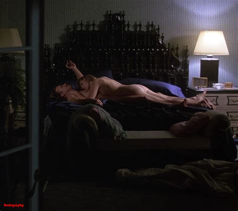 Nude Celebs In Hd Kathleen Turner Picture 20092originalkathleenturnerbodyheat1080p