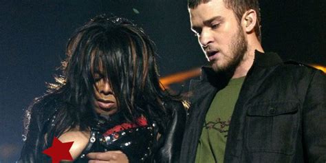 Janet Jackson S Superbowl Wardrobe Malfunction Is 10 Years Old Today