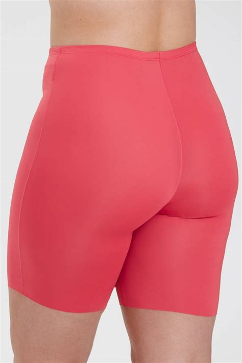 Cool Sensation Reinforced Panty With Long Legs Made Of Wincool Material Which Cools The Skin